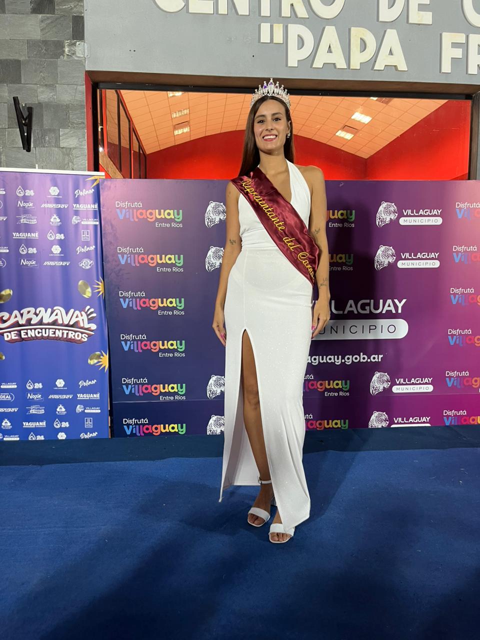 Alexiana Ramón fue coronada Representante del Carnaval de Encuentros ...